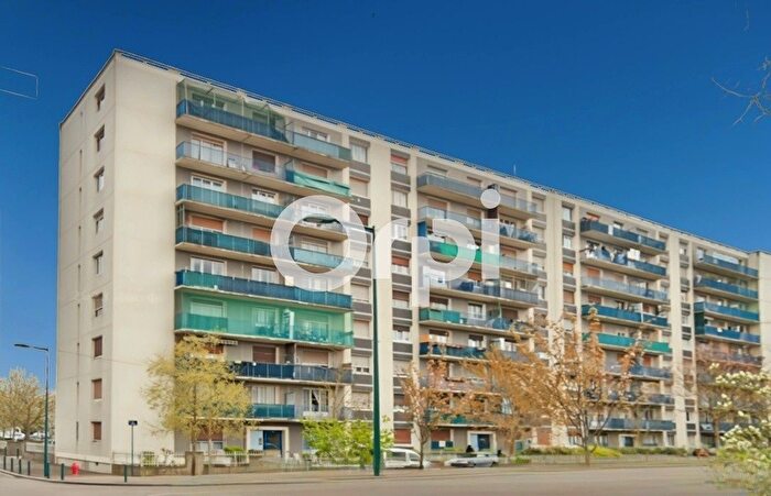 Appartement à vendre - Mantes-la-Jolie, Val Fourré - 3 pièces - 2 chambres