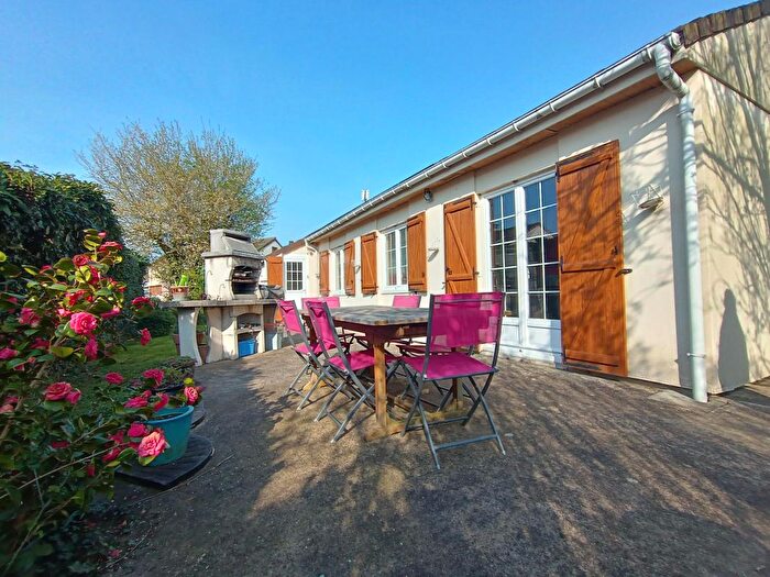 Maison à vendre - Saint-Crépin-Ibouvillers - 5 pièces - 3 chambres