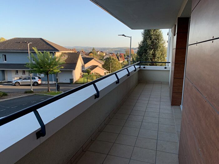 Appartement à louer - Brive-la-Gaillarde - 2 pièces - 1 chambre