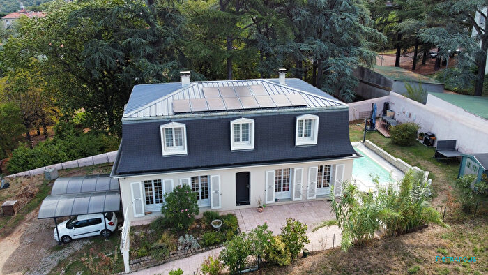 Rive-de-Gier - Maison 8 pièces à vendre