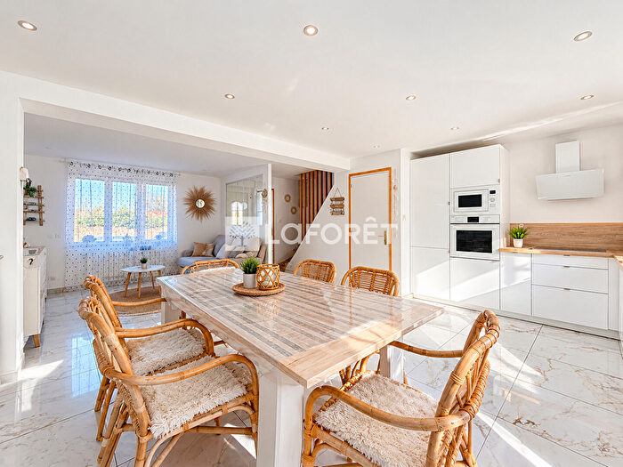 Maison 4 pièces à Guînes, à vendre
