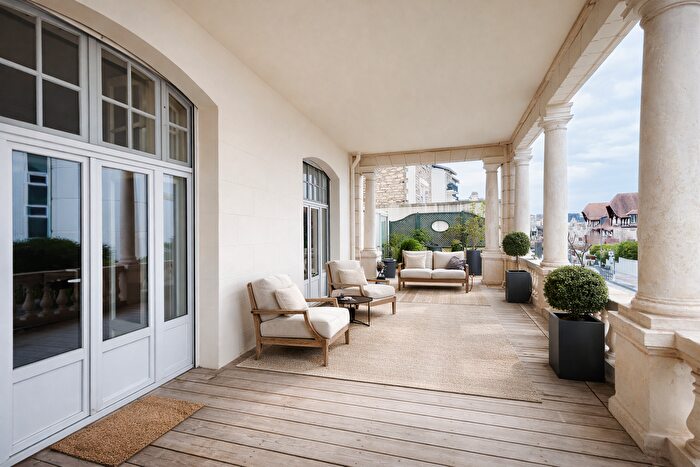 Appartement à vendre - Biarritz, Saint-Charles, Phare, Larochefoucauld - 3 pièces - 2 chambres