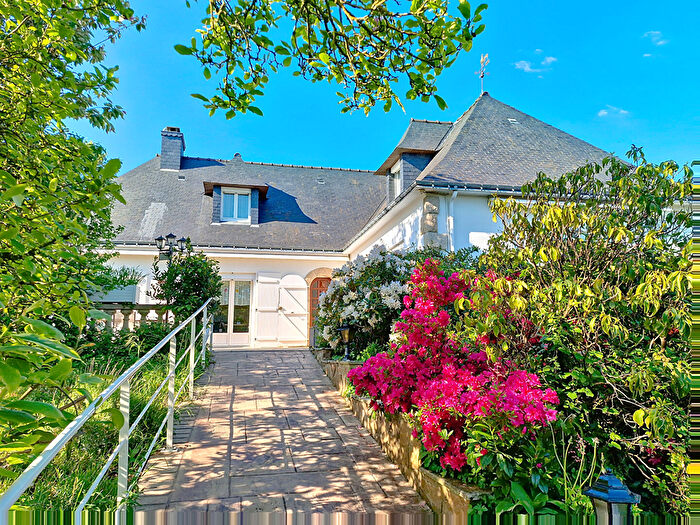 Maison à vendre - Ploërmel - 6 pièces - 4 chambres