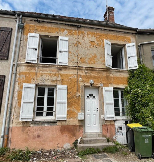 Maison à vendre - Jouy-sur-Morin - 5 pièces - 3 chambres