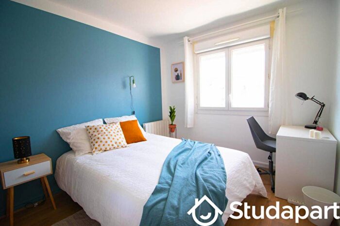 Appartement à louer - Abry, Grenoble - 1 pièce - 4 chambres