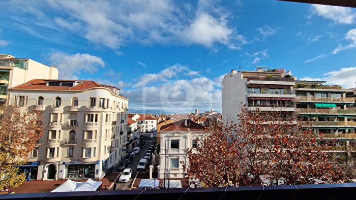 Appartement à vendre - Antibes, Coeur de ville - 3 pièces