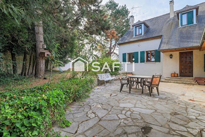 Maison 8 pièces à Boulogne-la-Grasse, à vendre