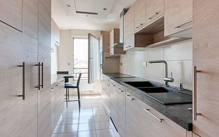 Appartement 4 pièces à vendre à Lyon 8ème, Monplaisir