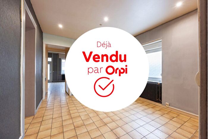 Maison à vendre - Carvin, Epinoy, Montaigne, Vieux Château - 5 pièces - 4 chambres