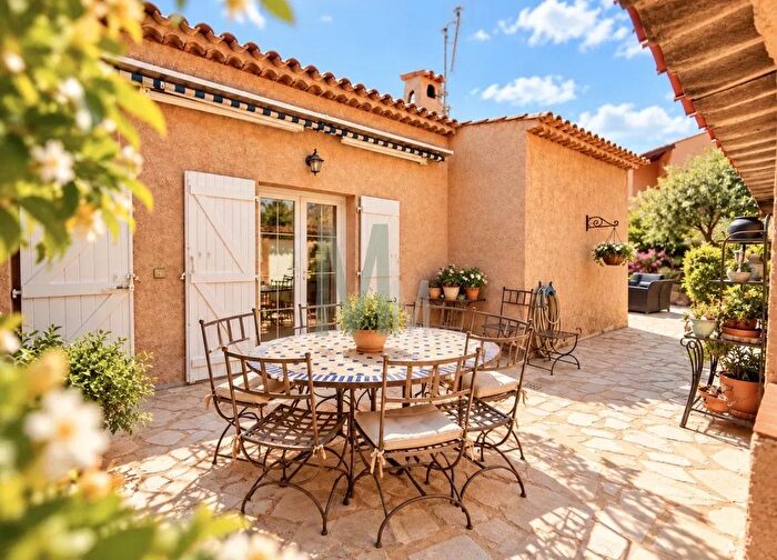 Fréjus, Saint-Jean : Maison 4 pièces à vendre