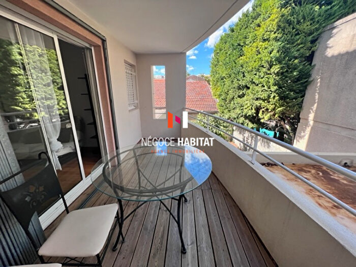 Appartement à louer - Montpellier, Estanove - 2 pièces - 1 chambre