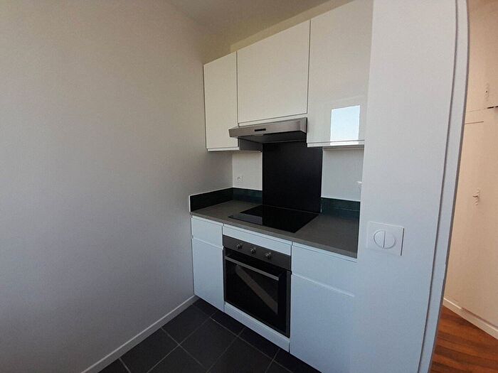 Faubourg de lArche, Courbevoie - Appartement 3 pièces à louer