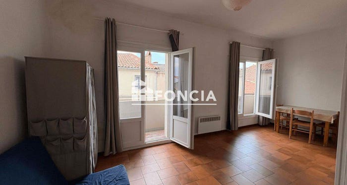 Appartement 1 pièce à Gambetta, Nîmes, à louer