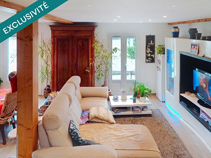 Maison à vendre - Saint-Barthélemy-Grozon - 6 pièces - 3 chambres