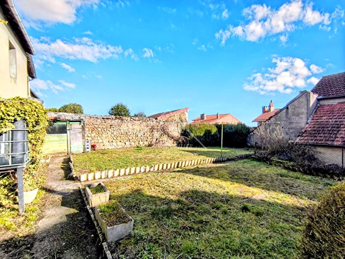 Maison à vendre - Montaigut - 6 pièces - 3 chambres
