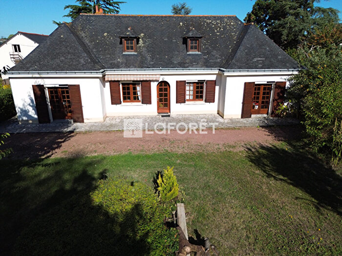 Maison à vendre - Doué-la-Fontaine - 4 pièces - 3 chambres