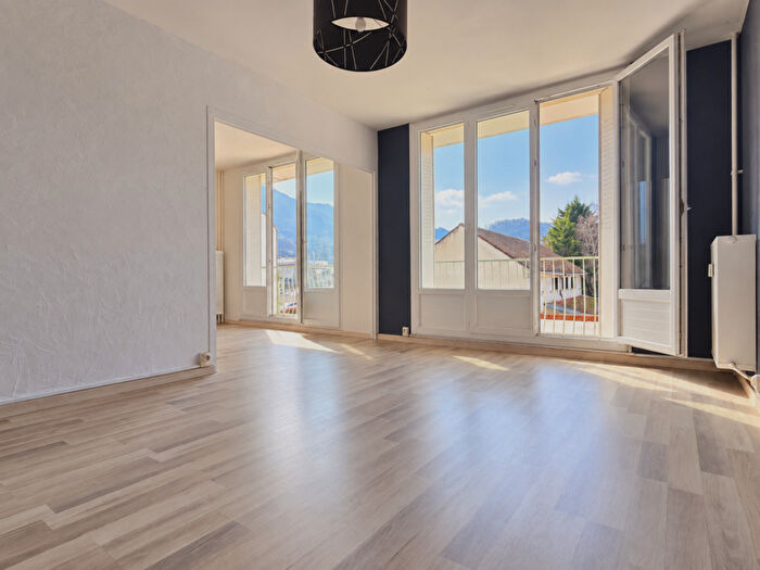 Vienne, L'Isle : Appartement 3 pièces à vendre