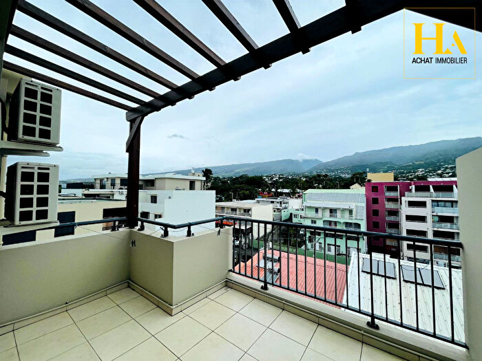 Appartement à louer - Saint-Denis, Le Moufia, Sainte-Clotilde - 5 pièces - 4 chambres