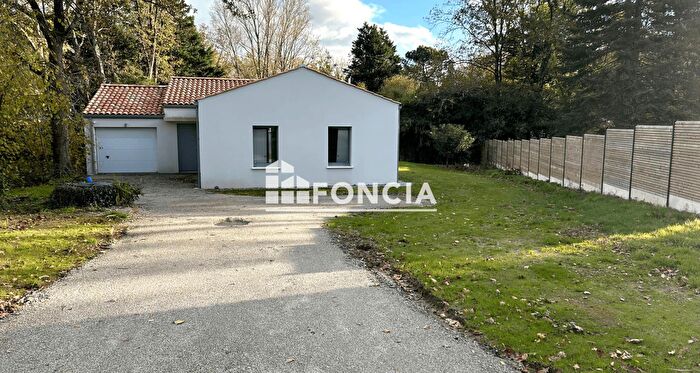 Maison à vendre - Challans, Route de Cholet, Route de la Roche-sur-Yon - 4 pièces - 3 chambres