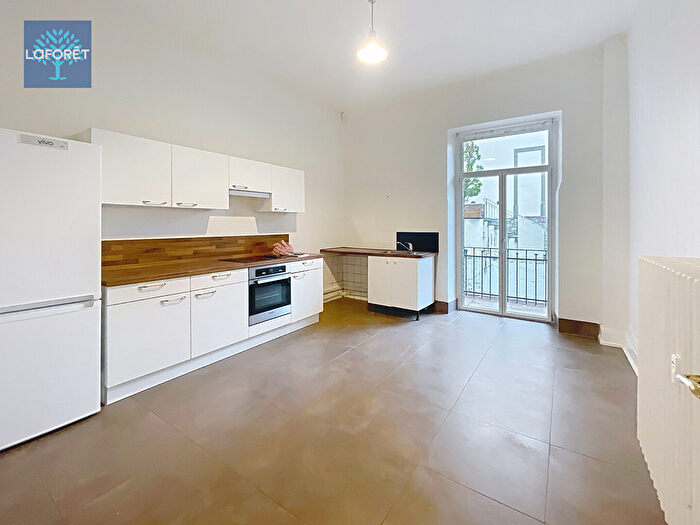 Appartement à louer - Strasbourg, Orangerie - 2 pièces - 1 chambre