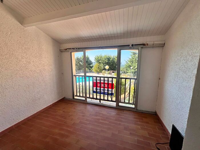 Saint-Vallier-de-Thiey : Appartement 1 pièce à vendre