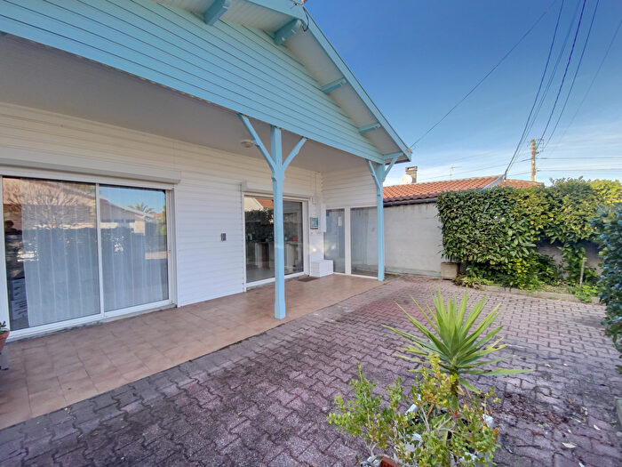 Maison à vendre - La Teste-de-Buch, Les Chênes Verts, Bordes, Clair-Bois, Pinède de Conteau - 3 pièces - 2 chambres