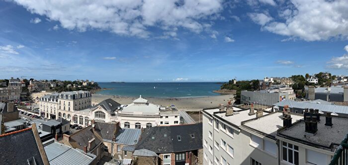 Appartement à vendre - Dinard, Centre-ville, Plage de lEcluse, Pointe du Moulinet - 3 pièces - 2 chambres