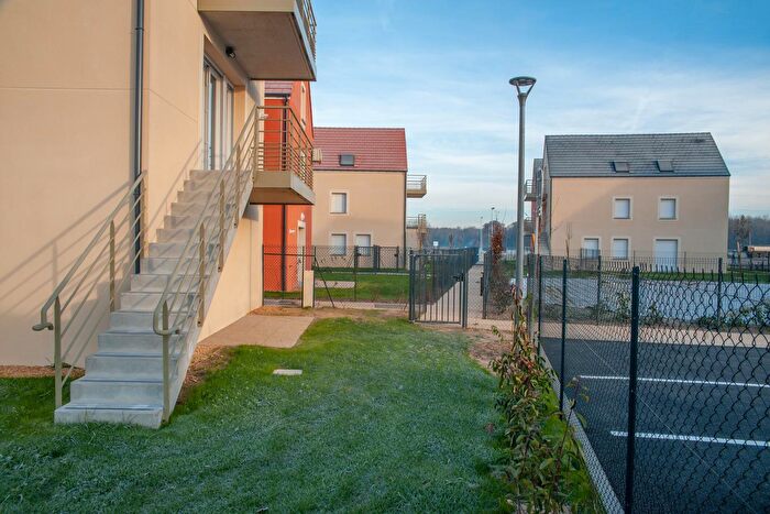 Appartement à louer - Choisy-au-Bac - 4 pièces - 3 chambres