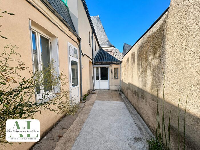 Le Lude - Maison 8 pièces à vendre
