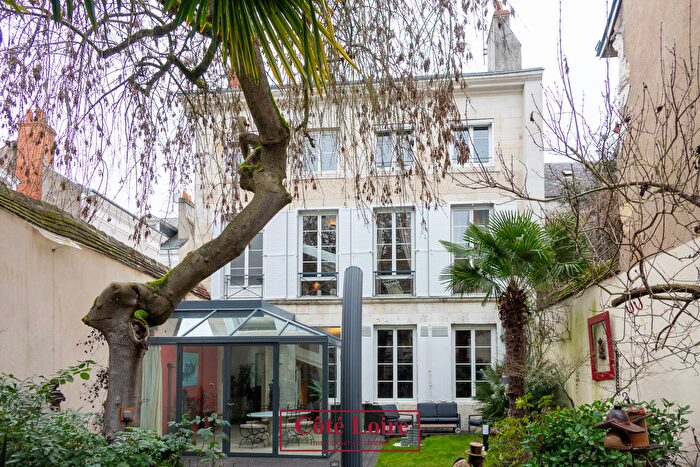 Maison à vendre - Orléans - 11 pièces - 6 chambres