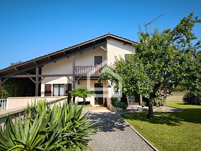 Maison à vendre - Mérignac - 6 pièces - 4 chambres