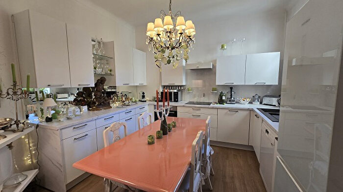 Appartement à vendre - Orléans, Cathédrale, Jeanne dArc - 5 pièces - 3 chambres