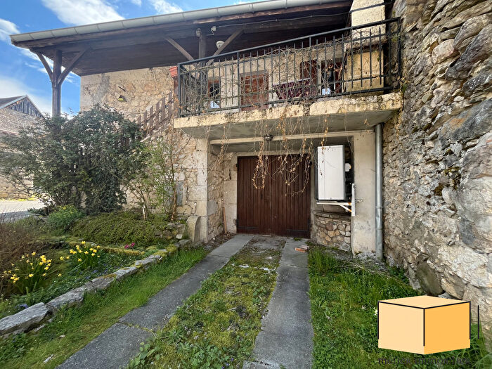 Maison à vendre - Magnieu - 4 pièces - 3 chambres