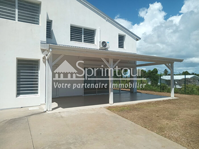 Maison à louer - Petit-Bourg - 6 pièces - 5 chambres