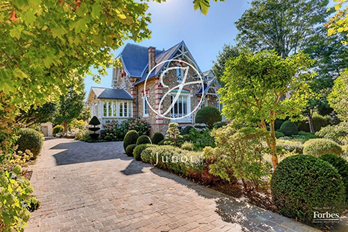 Le Vésinet, Coeur de Ville - Maison 12 pièces à vendre