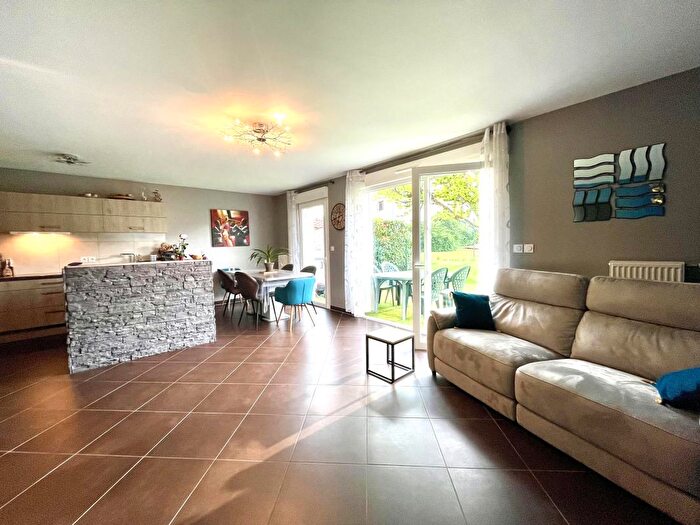 Maison à Poisy, à vendre