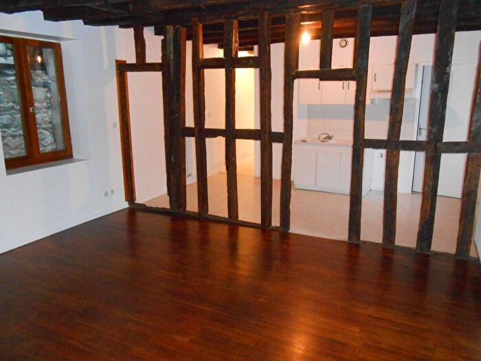 Appartement à louer - Bourges - 2 pièces - 1 chambre