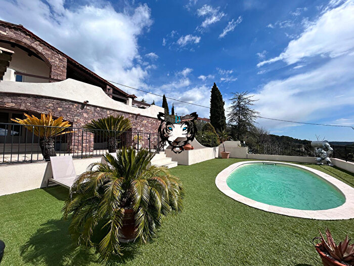 Maison à vendre - Draguignan, Cante Perdrix, Le Peyrard, La Calade - 14 pièces - 7 chambres