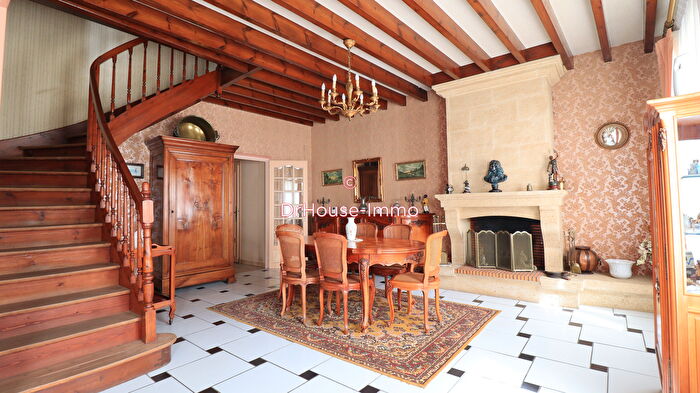 Maison à vendre - Carbon-Blanc - 8 pièces - 4 chambres