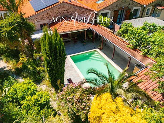 Maison à vendre - Montesquieu-des-Albères - 10 pièces - 5 chambres