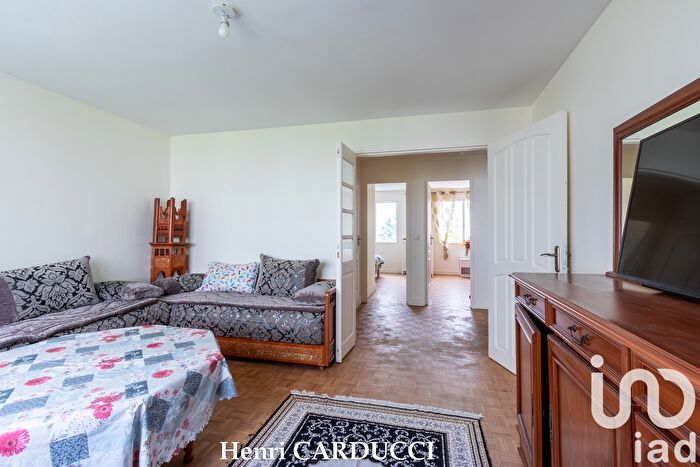 Appartement à vendre - Aubervilliers, Centre-ville, Victor Hugo - 3 pièces - 2 chambres