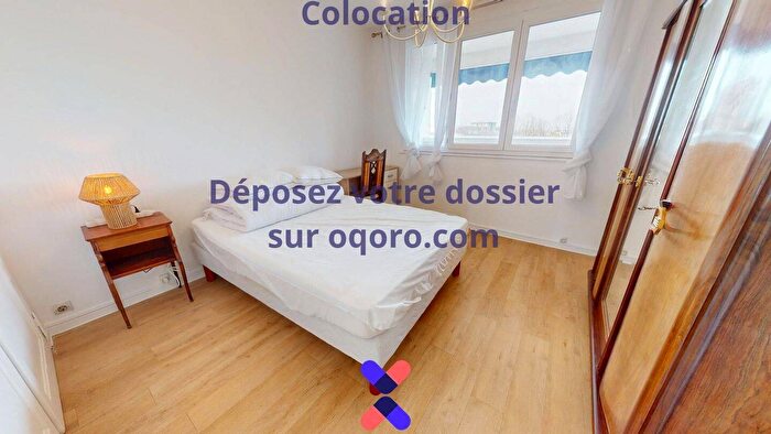 Appartement à louer - Bonnevay, La Soie, Les Brosses, Villeurbanne - 4 pièces - 3 chambres