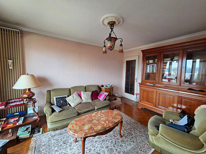 Appartement à vendre - Lyon e , Champvert, Gorge de Loup - 3 pièces - 2 chambres