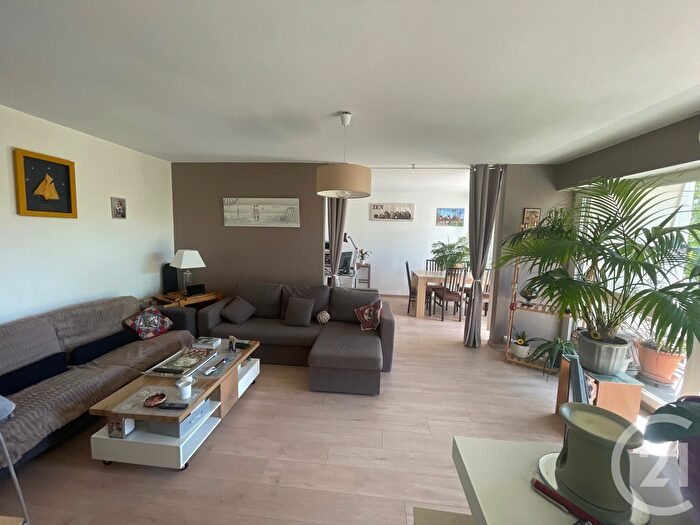Verneuil-sur-Seine, Les Hauts de Verneuil, Les Coteaux de Verneuil, Côte Narbonne : Appartement 3 pièces à vendre