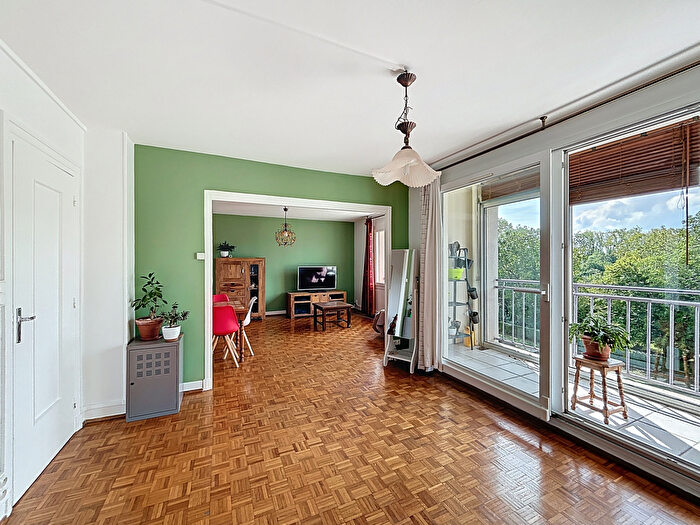 Appartement à vendre - Thionville, Saint-Pierre - 6 pièces - 4 chambres