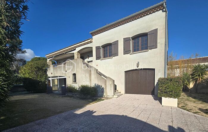 Maison à vendre - Pont-Saint-Esprit - 5 pièces - 3 chambres