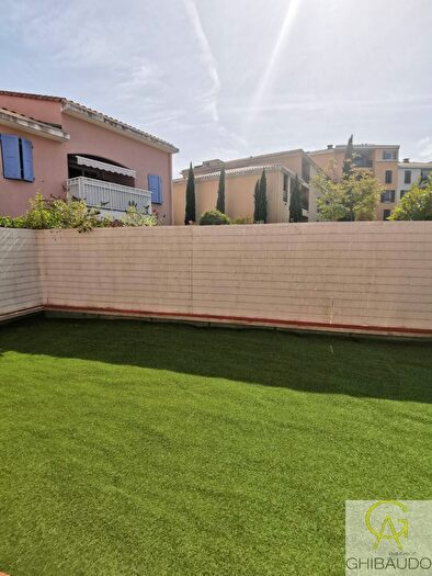 Appartement à louer - Aix-en-Provence - 2 pièces - 1 chambre