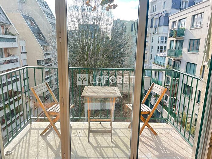 Appartement à louer - Centre, Saint-Cloud - 3 pièces - 2 chambres