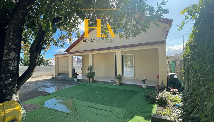 Maison 4 pièces à vendre à Saint-Pierre, Ravine des Cabris