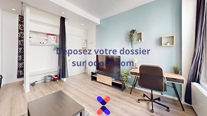 Appartement à louer - Hyper Centre-Vieille Ville, Saint-Étienne - 2 pièces - 1 chambre